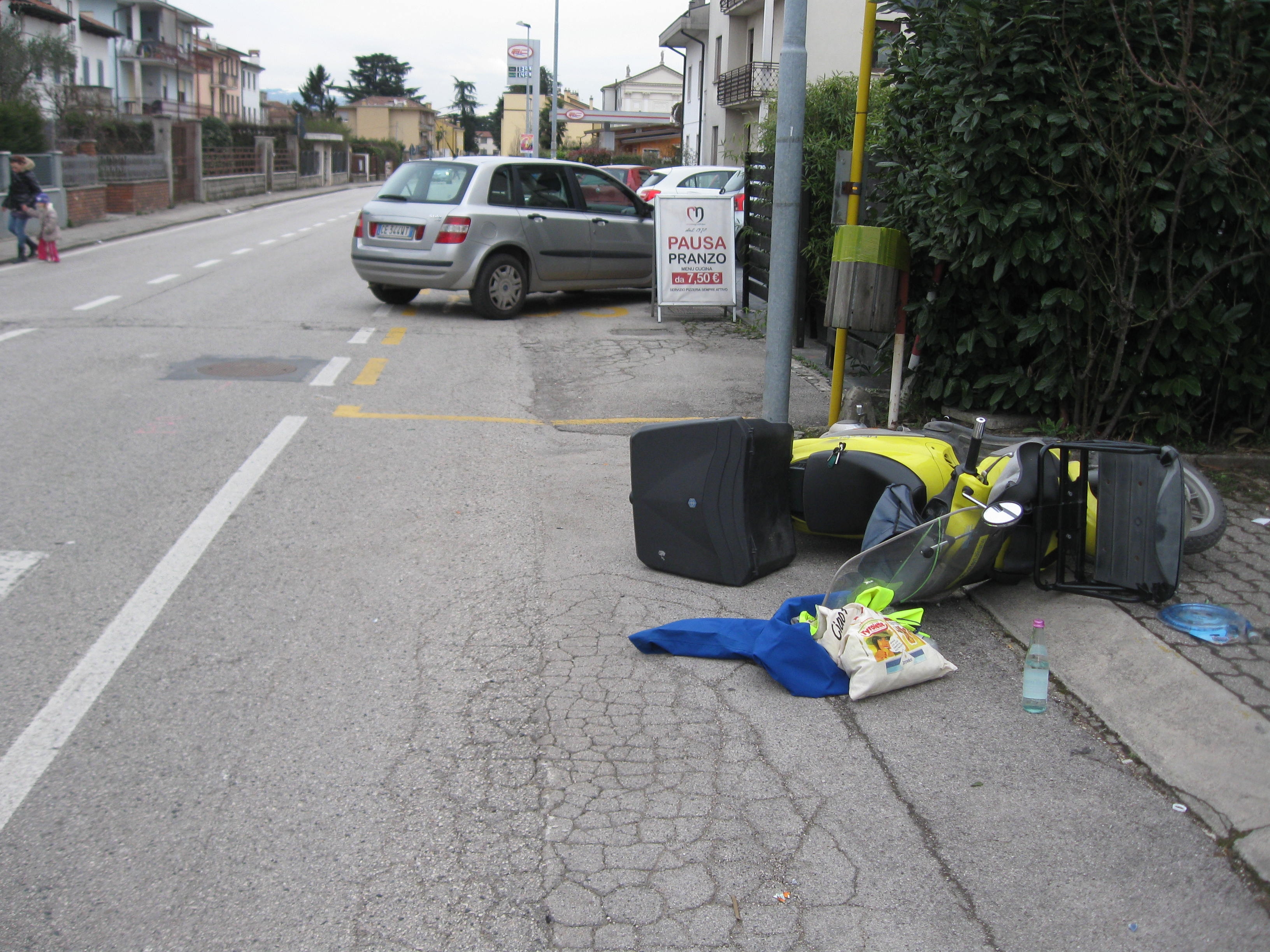 Marano. Auto contro moto: postina ferita - AltoVicentinOnline