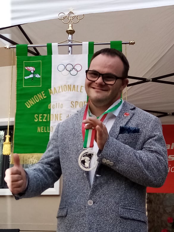 Emozione e orgoglio a Fara: Michael Carollo 'Atleta dell'anno 2020 ...