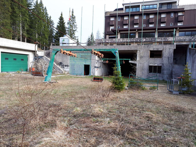 Collegamento tra Tonezza del Cimone - Le Fratte e comprensorio di ...