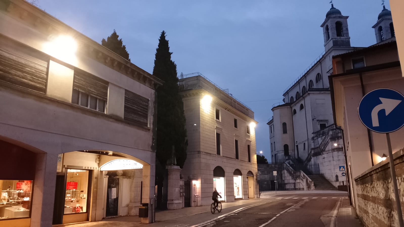 Con i bandi regionali Schio migliora l'illuminazione pubblica. Ecco le ...