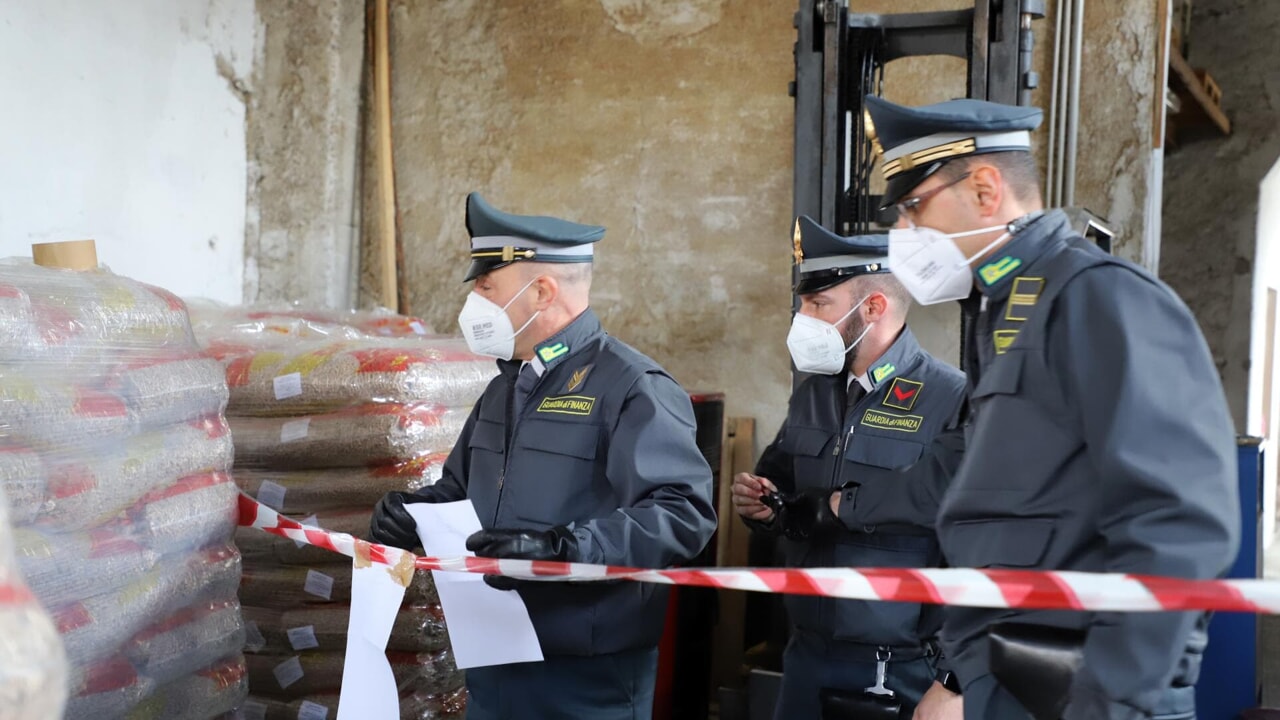 Il pellet confiscato a dittà di Zanè va alla parrocchia di Schio ...
