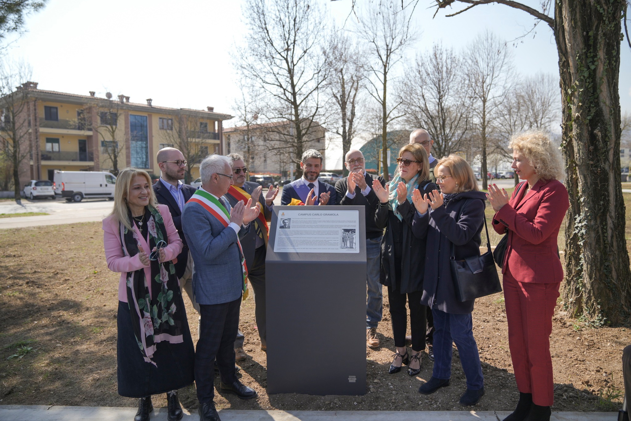 Inaugurata la nuova palestra Campus Schio: 3,5milioni di euro per 2.000 ...