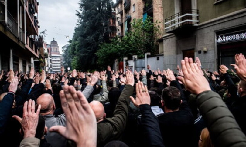 Il saluto fascista è reato, ma non per le commemorazioni ... Il saluto fascista è reato, ma non per le commemorazioni ...