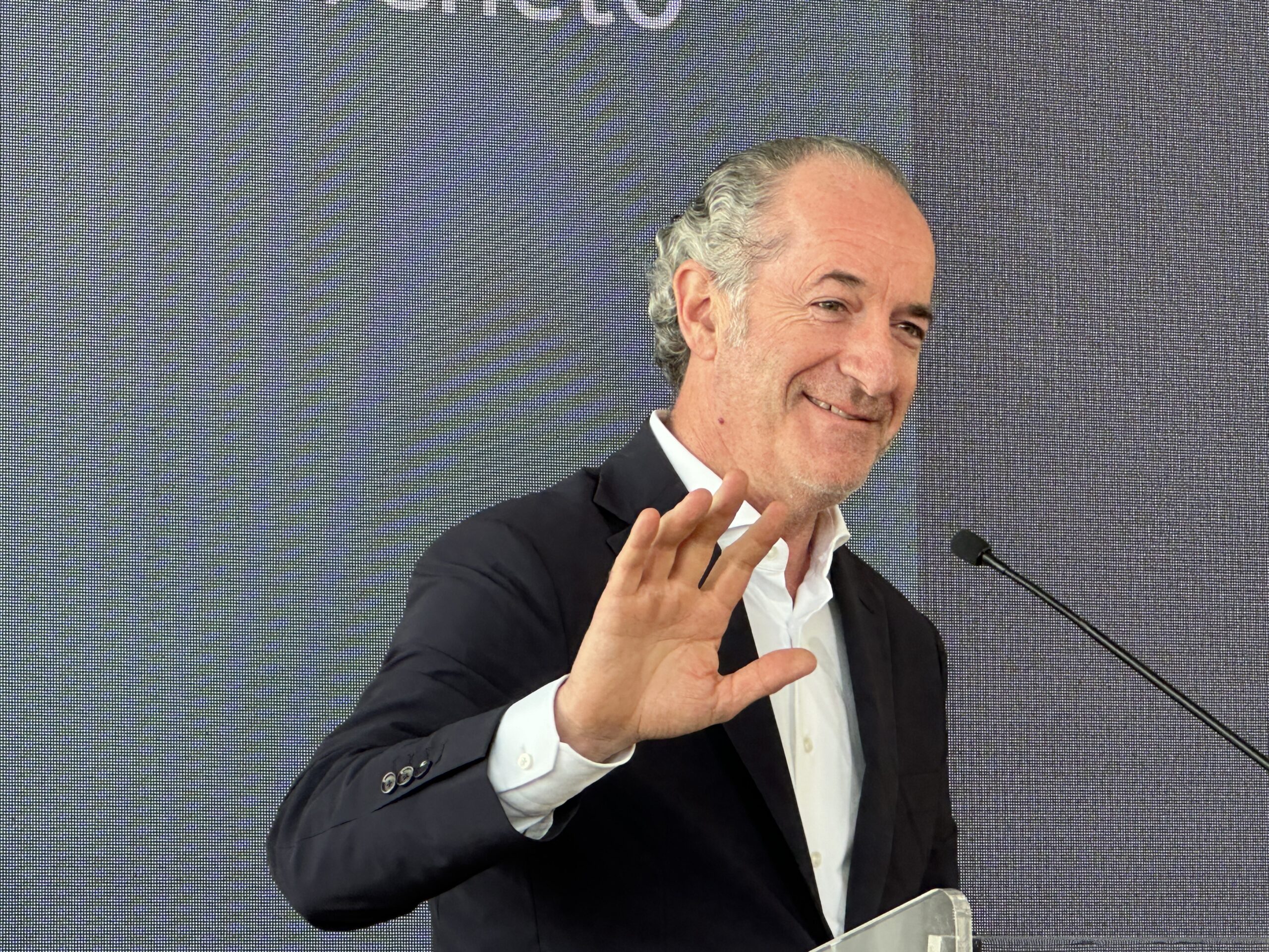 L'affondo del Pd a Zaia: "Paralizza autonomia e Veneto per il suo ...