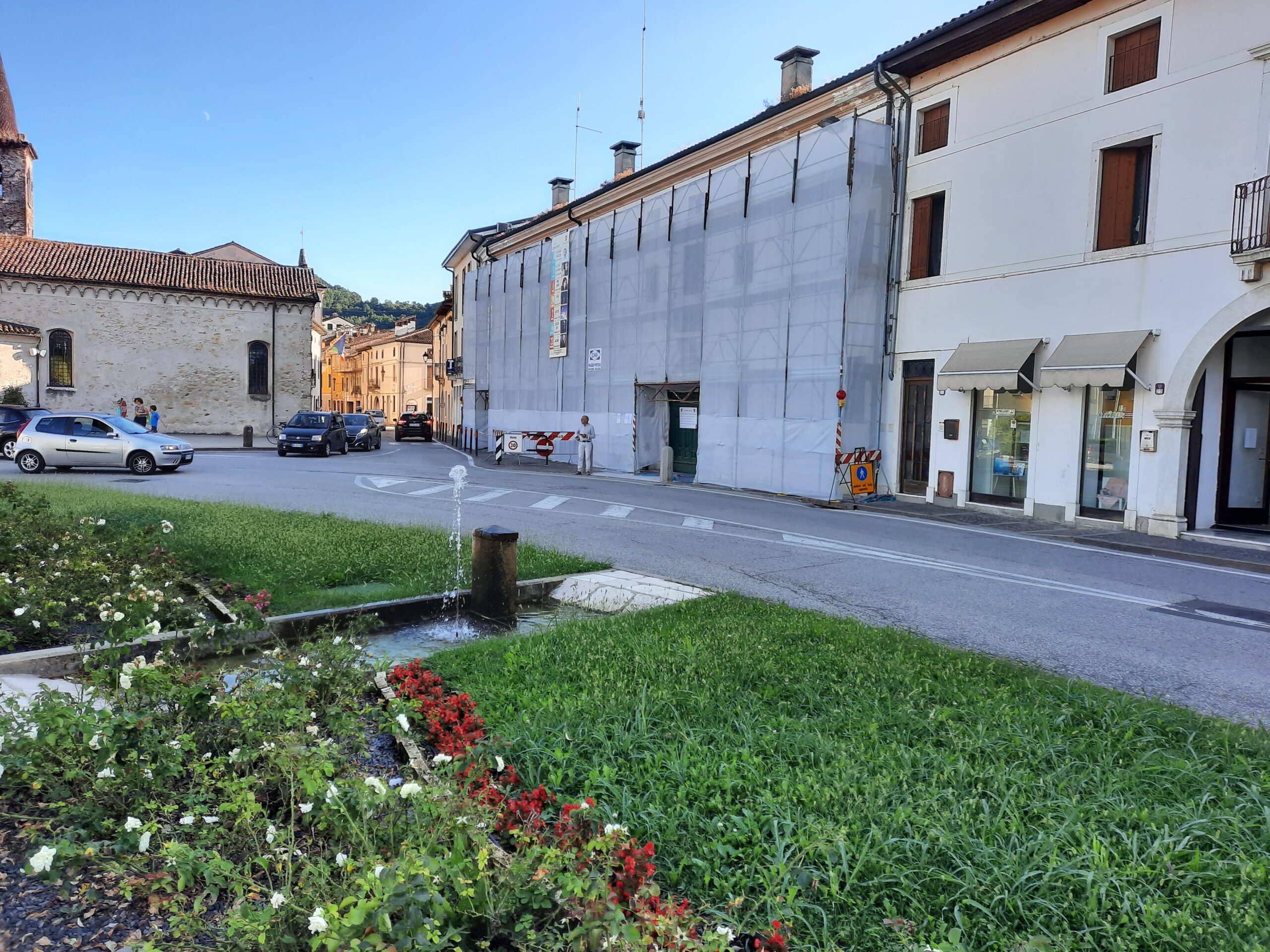 Malo. Nuovo look per la facciata del comune - AltoVicentinOnline