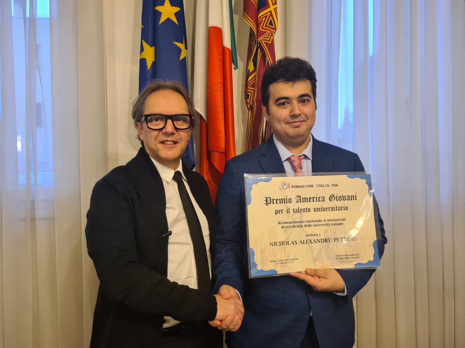 È un volontario del servizio civile digitale del Comune di Thiene uno ...