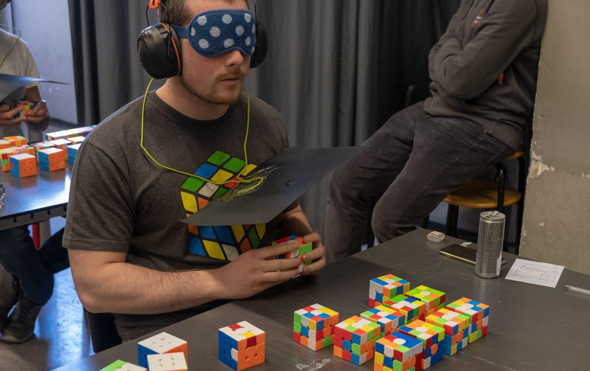 Dal cubo nell’uovo di Pasqua al podio nazionale: Alessio, 17 anni ...